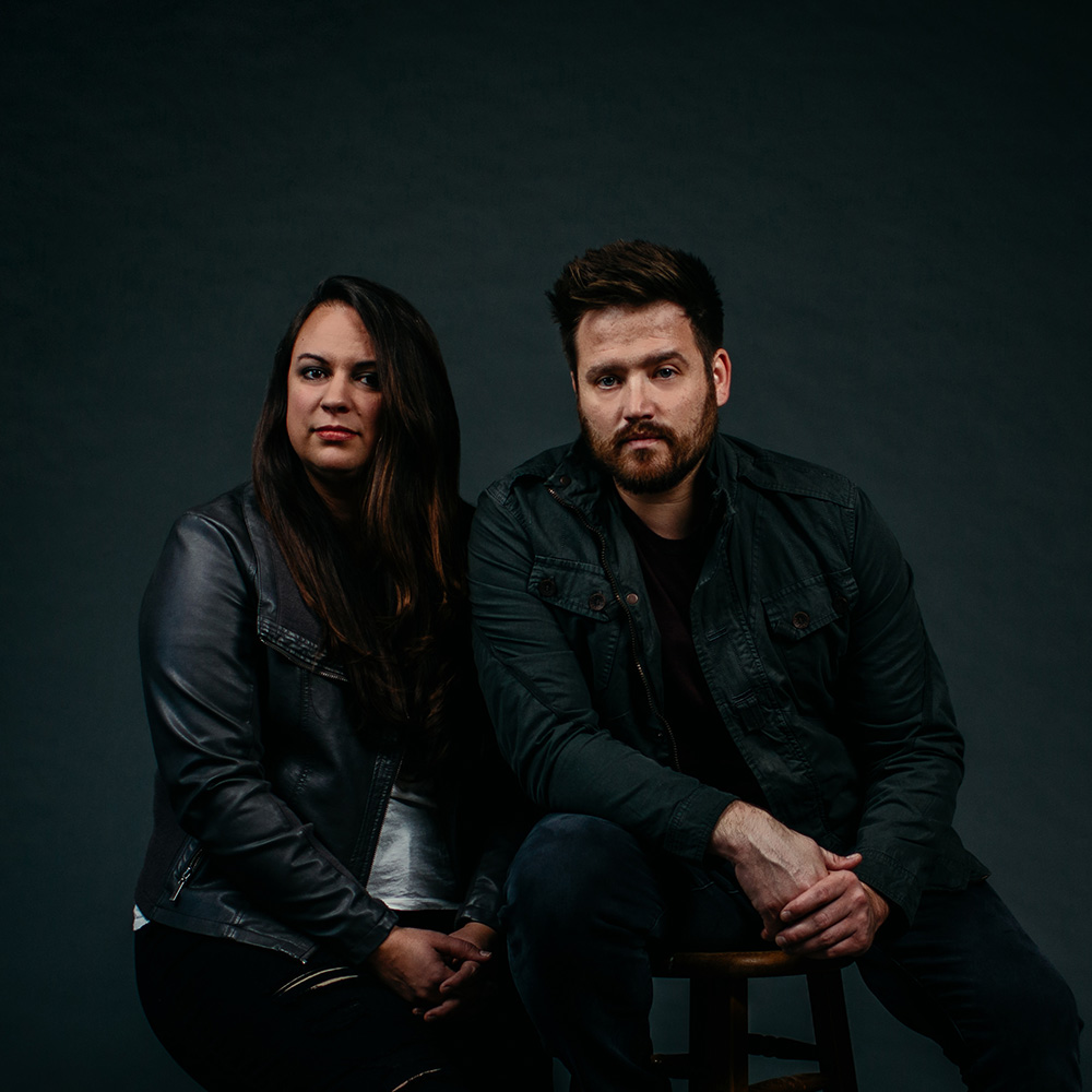 Episode 1853: Interview - The Lone Canary - Rockin' The Suburbs